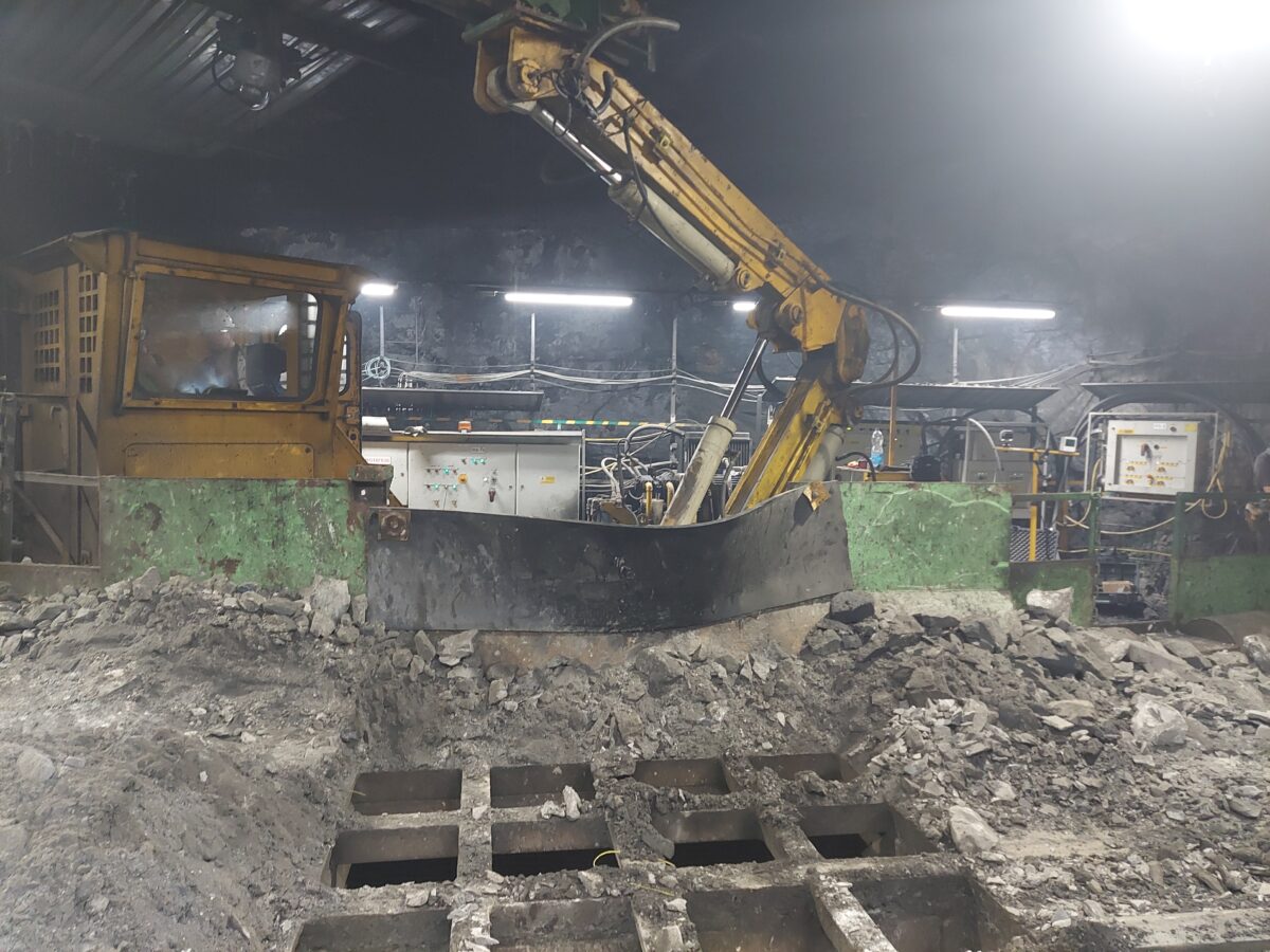 Field measurements in KGHM Polkowice-Sieroszowice mine – Electrical Computerised Hammering Operator